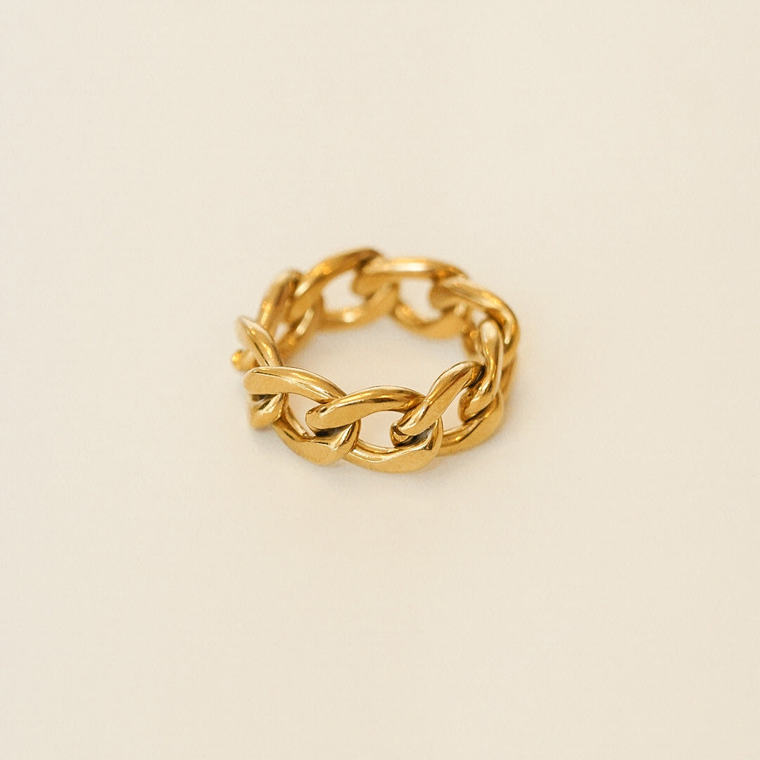 Classic Chain Gold Ring – Vallie