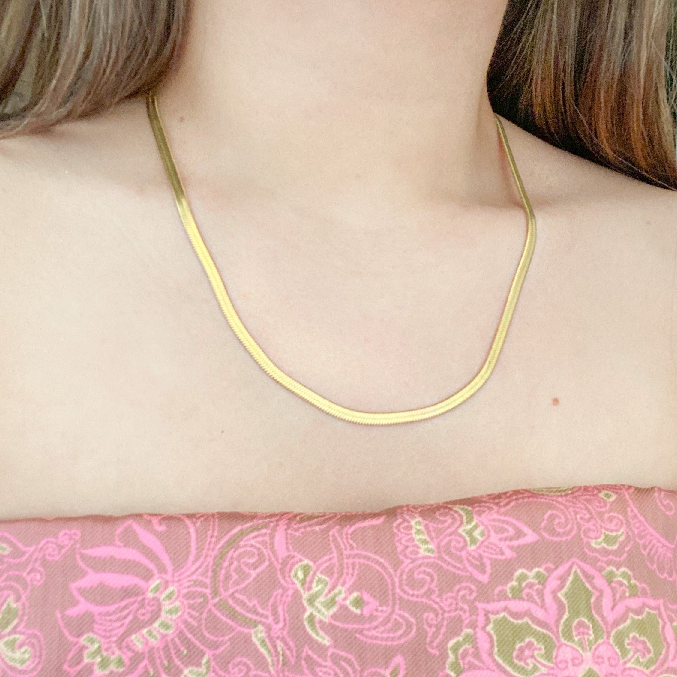 Stella Herringbone Chain – Vallie